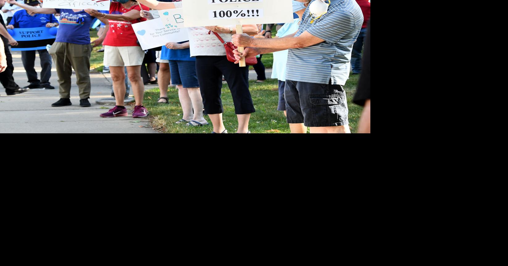 Pro-police rally draws mostly supportive crowd to downtown Attleboro ...