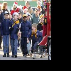 Lighting up Christmas | Local News | thesunchronicle.com