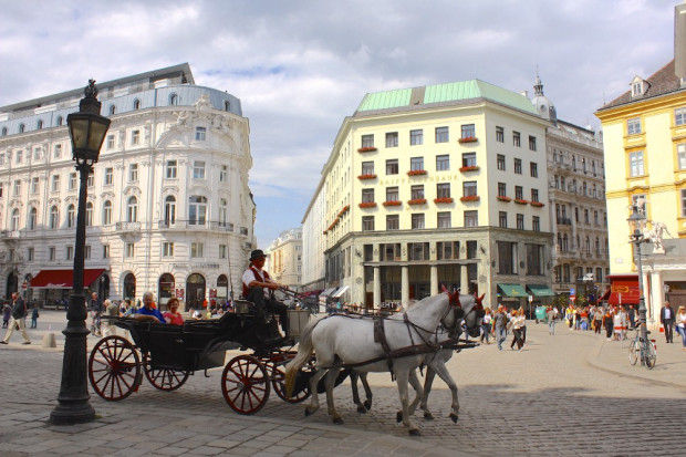 Vibrant Vienna: Take a trip back in time to Austria city rich in ...