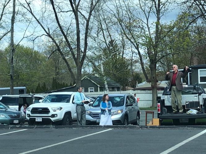 Parishioners rejoice with Plainville church's drive-in service ...
