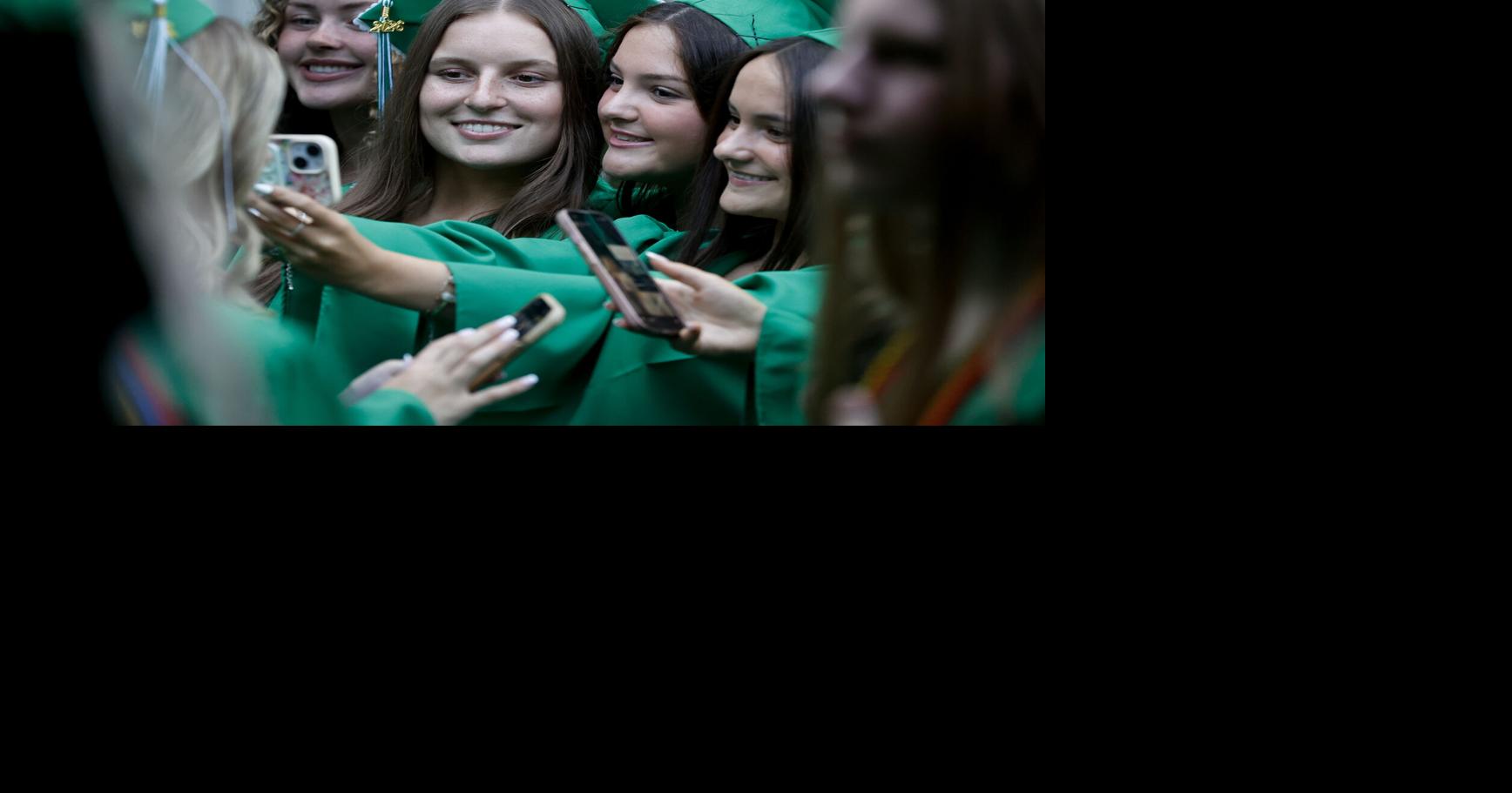 Mansfield High School graduates urged to keep the door open to ...