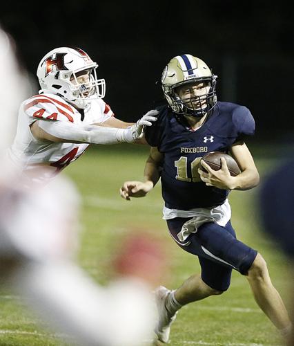 High School Football: Foxboro vs. Holliston | Gallery | thesunchronicle.com
