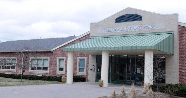 Wrentham school group distributes grants | Local News | thesunchronicle.com