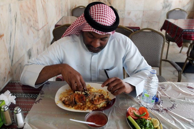Go For the Food: Gulf Arab tradition on a platter | Stories ...