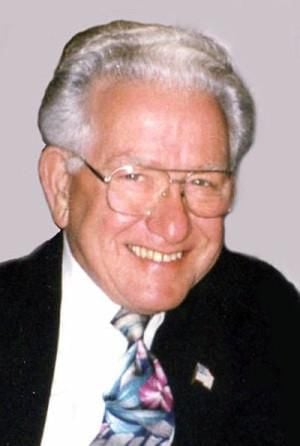 Robert P. McCauley | Obituaries | thesunchronicle.com