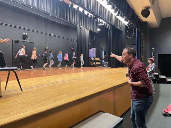 Students at Foxboro's Ahern Middle School to stage 'Wizard of Oz ...