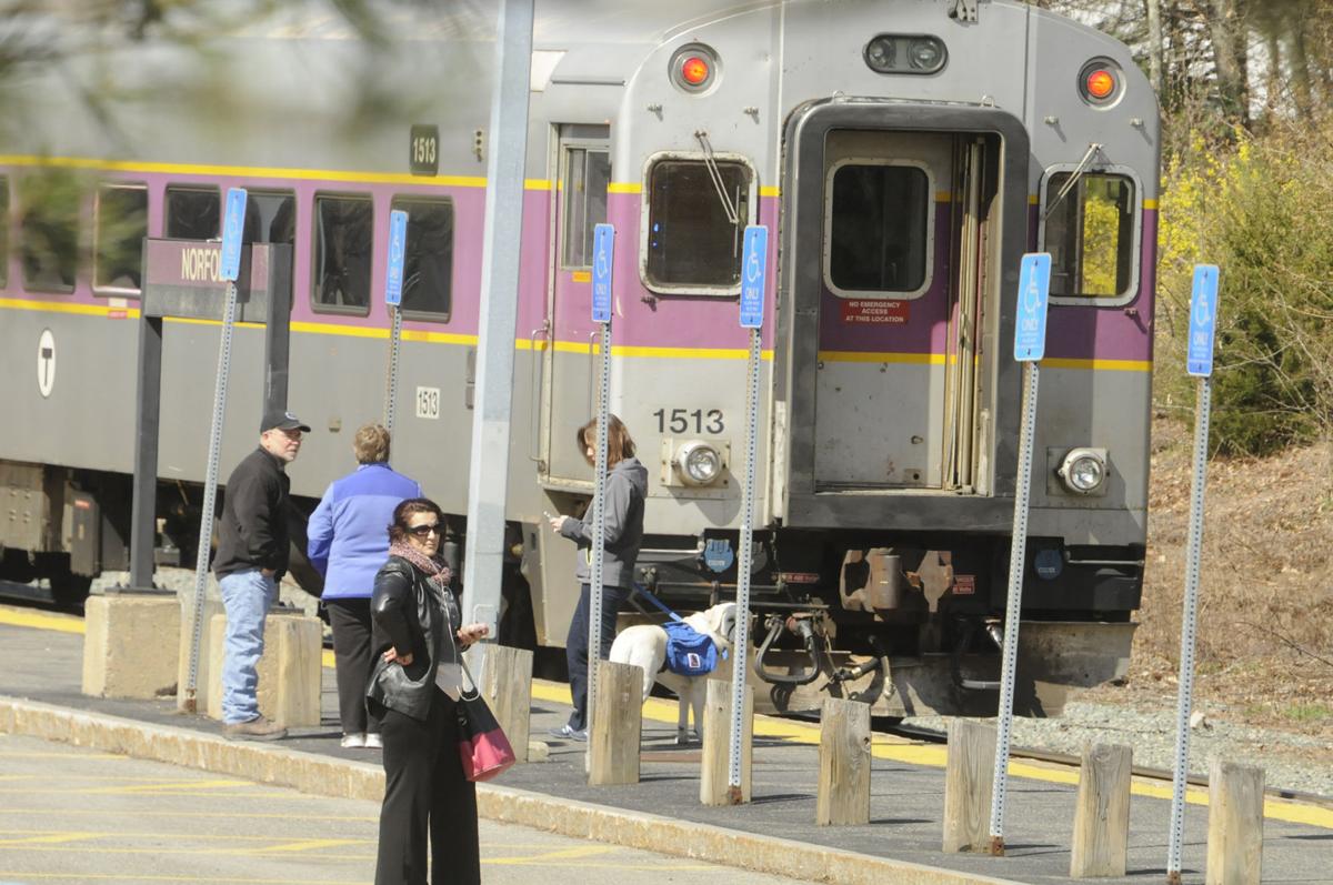 Man struck by train in Norfolk | Local News | thesunchronicle.com