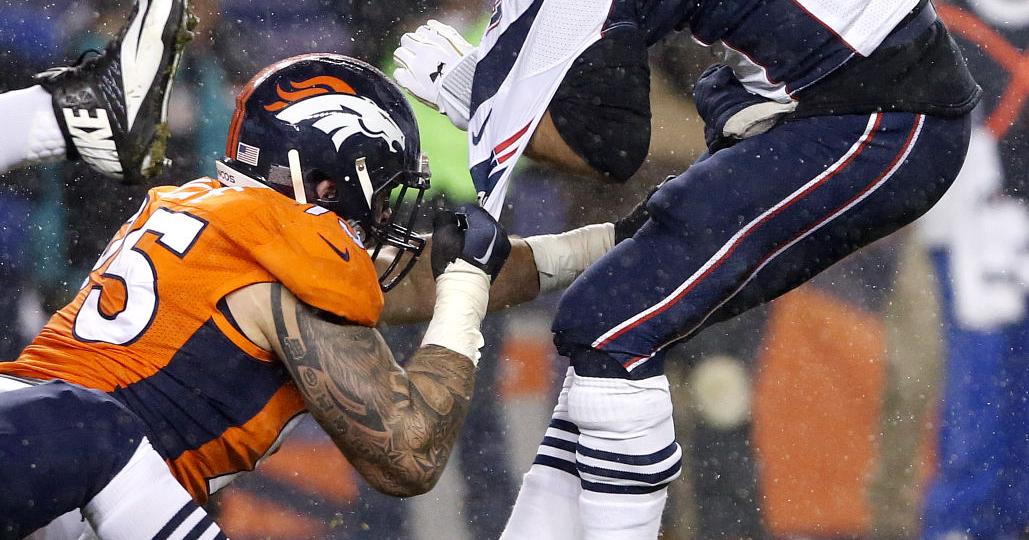 Tom Brady, Derek Wolfe | Nation World | thesunchronicle.com