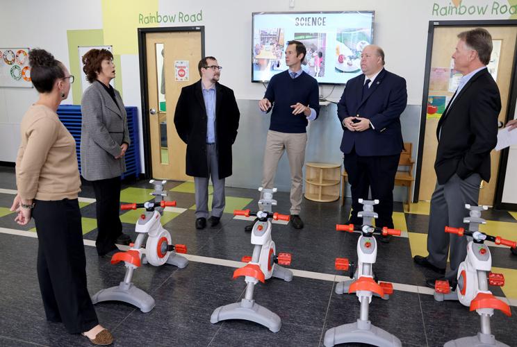 Auchincloss takes a STEM tour of Robbins Children's Programs in Attleboro | Local News ...