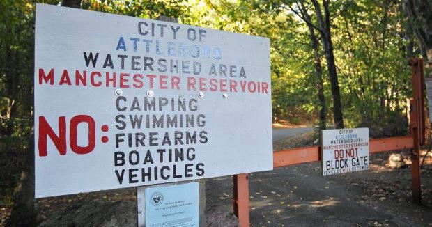 Walking allowed at Manchester Pond | Local News | thesunchronicle.com