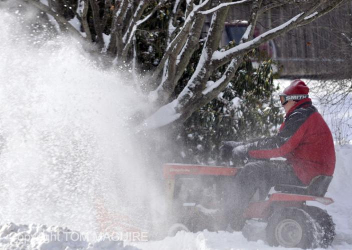 First Snow Storm 2014 | Gallery | thesunchronicle.com