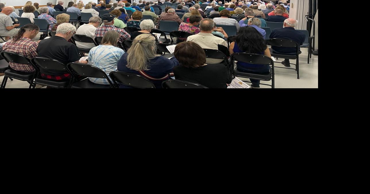 Foxboro opens new community center | Local News | thesunchronicle.com