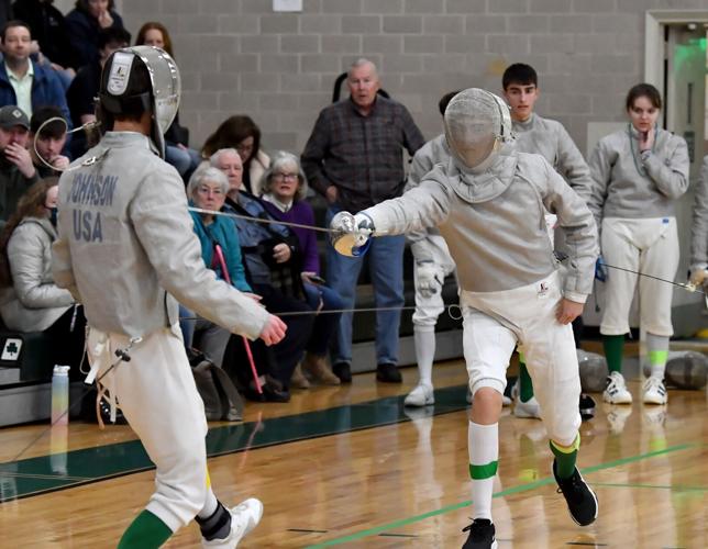 Bishop Feehan High athletes gladly take a stab at fencing | Local ...