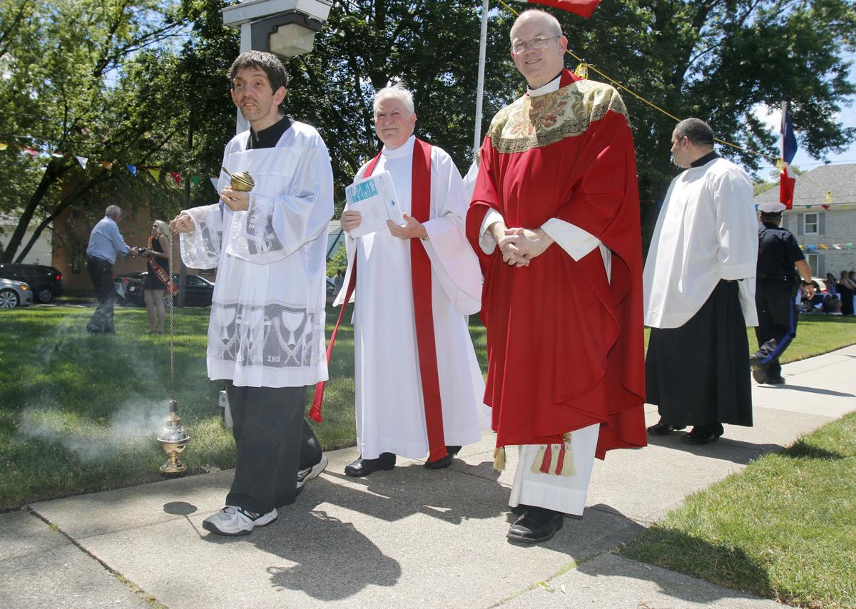 Keeping the tradition alive at the Holy Ghost Feast | Local News ...