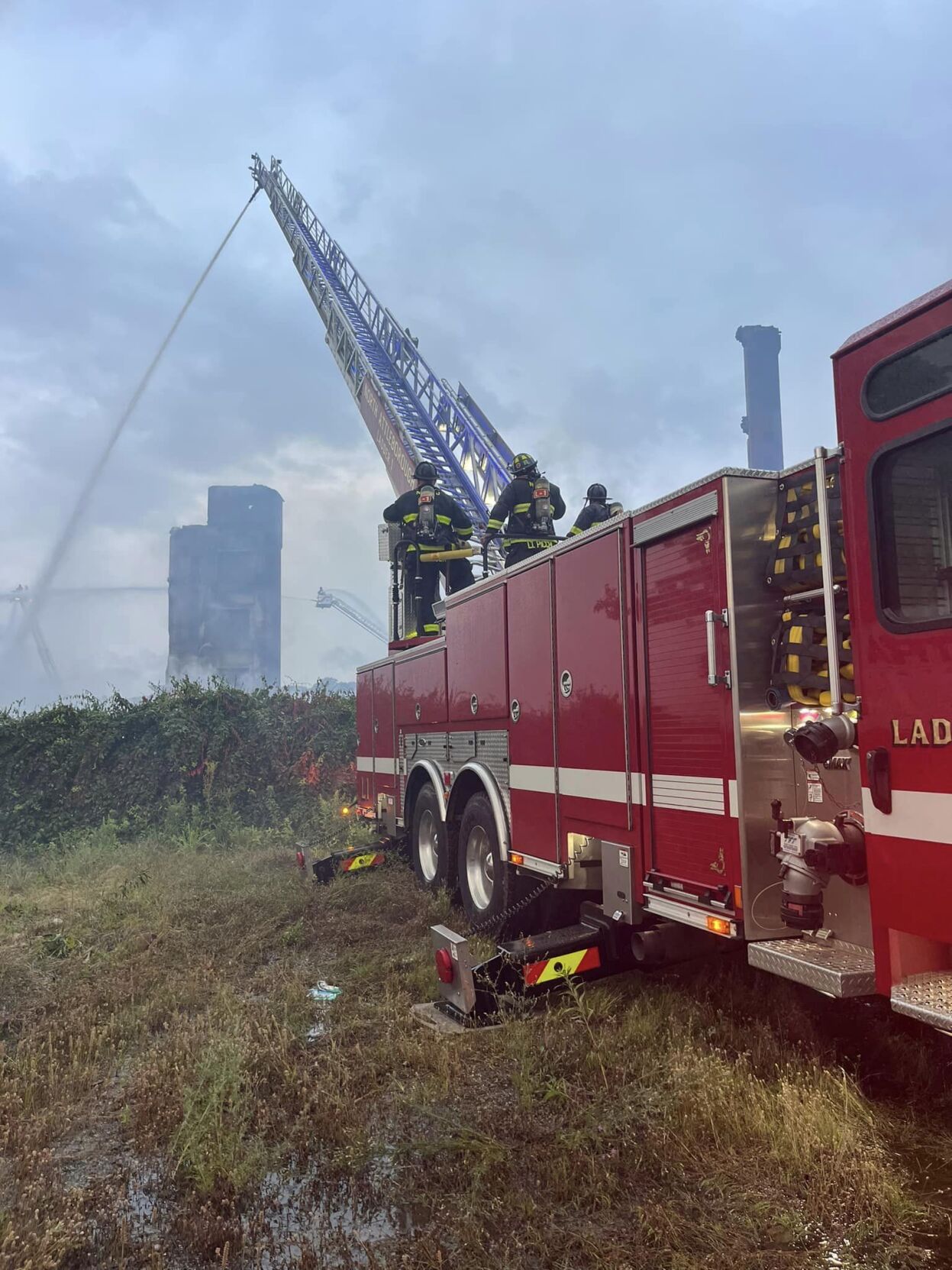 North Attleboro, Franklin fire departments help put out Woonsocket mill ...