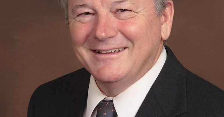 Dighton parks commission member challenging Kennedy for Congress ...