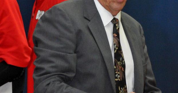 Coaching legends Ruggiero, Farroba to be inducted into New England ...