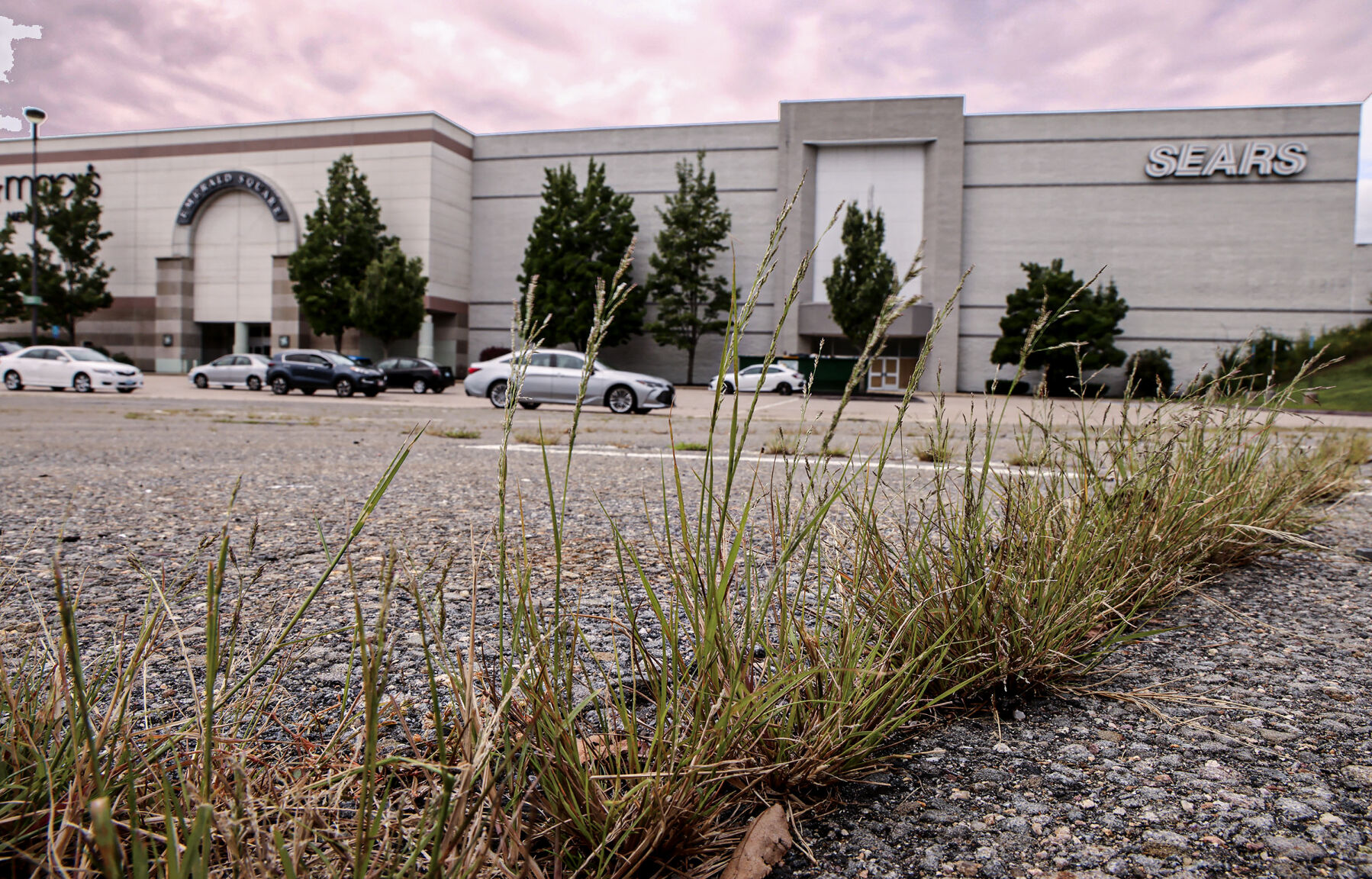 Scanlon proposes bill to push North Attleboro mall owners to fill ...