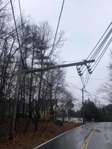 Snapped telephone pole closes Mansfield street | Local News ...