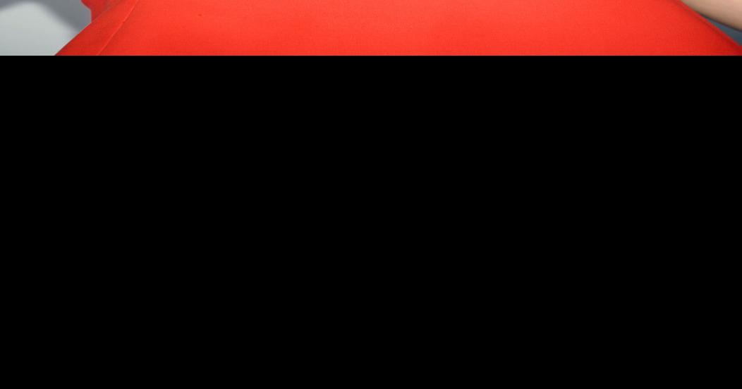 Shorn or hairy: Female underarms having a mainstream moment | Stories ...