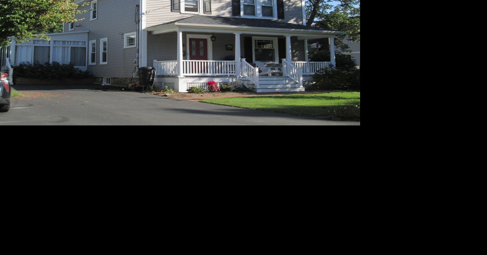 Foxboro's historic homes: 3 Maple Place - “Built for Elmer H. Baldwin ...
