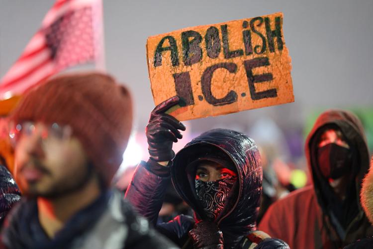 Thousands rally against immigration enforcement in subzero Minnesota ...