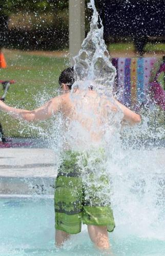 Having a heat wave | Local News | thesunchronicle.com