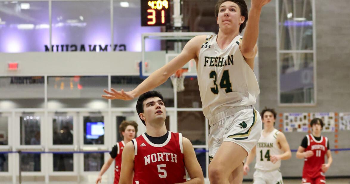 H.S. BOYS BASKETBALL: Shamrocks flex their muscles over Rocketeers ...