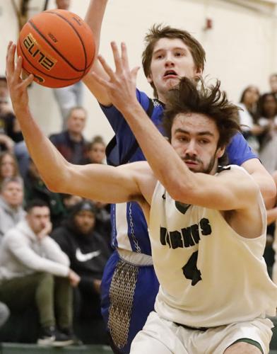 H.S. BOYS BASKETBALL: Hornets have their way in home debut | Local ...