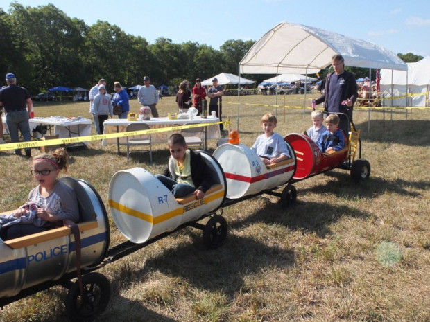 Hundreds enjoy Rehoboth's 15th Larry Procopio Harvest Block Party ...