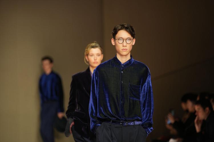 Giorgio Armani launches new era with iridescent colors and a star ...