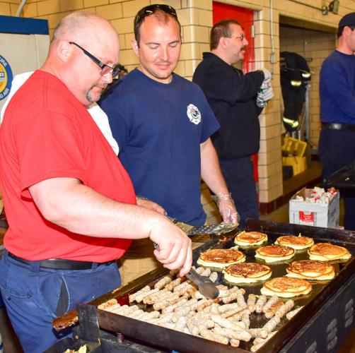 Hundreds turn out for annual firefighters' breakfast in Attleboro ...
