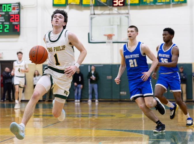 H.S. BOYS BASKETBALL: Kilroy's last-second 3-pointer keeps King Philip ...