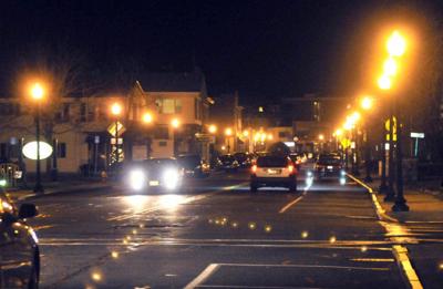 Lights to return in Mansfield | Local News | thesunchronicle.com