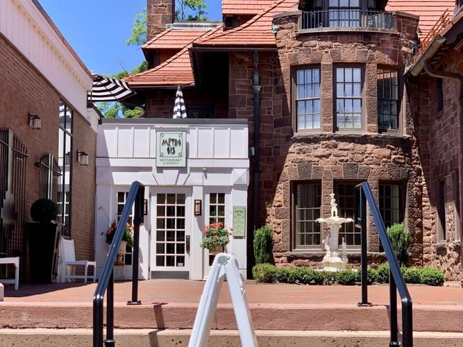 Adventures in history in Simsbury, Conn. | Features | thesunchronicle.com