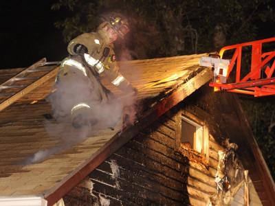 Woman escapes blaze | Local News | thesunchronicle.com