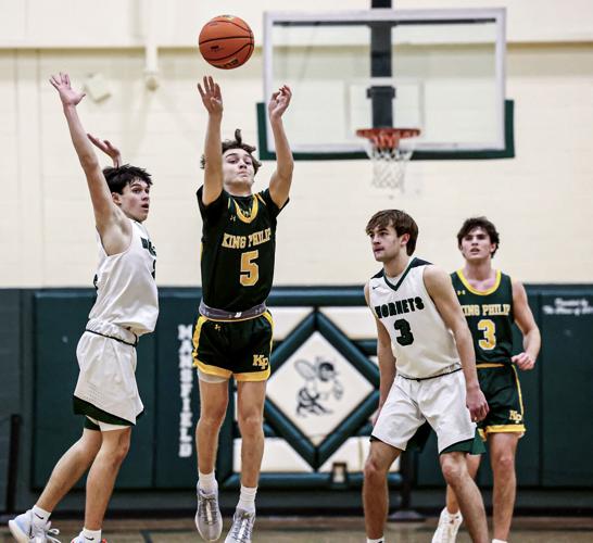 H.S. BOYS BASKETBALL: King Philip upsets Mansfield with hot start ...