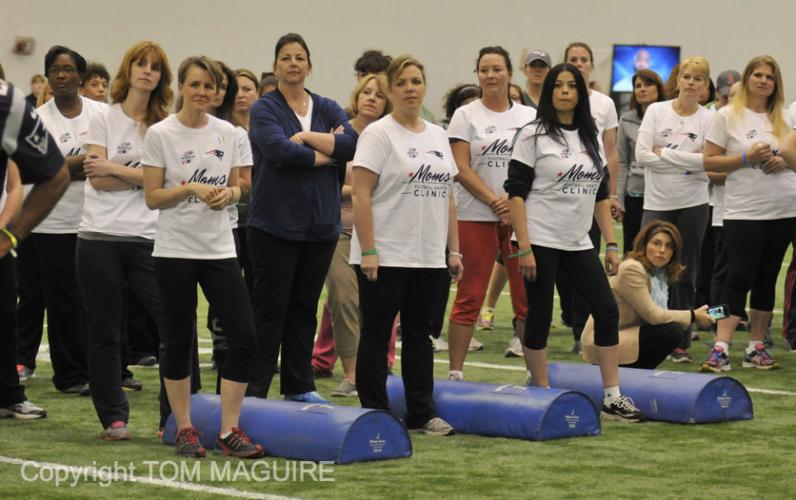 Patriots Moms Clinic | Gallery | thesunchronicle.com