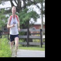 Reilly, Collins dominate Runaways race | Sports | thesunchronicle.com