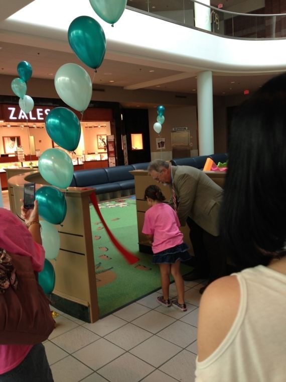 Zales emerald square mall store