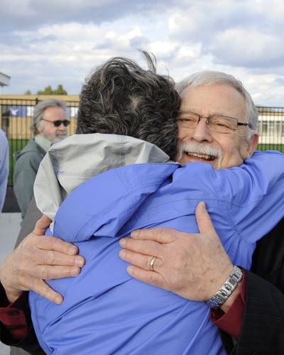 A life: Former AHS teacher, track coach Steve Newman was all about ...