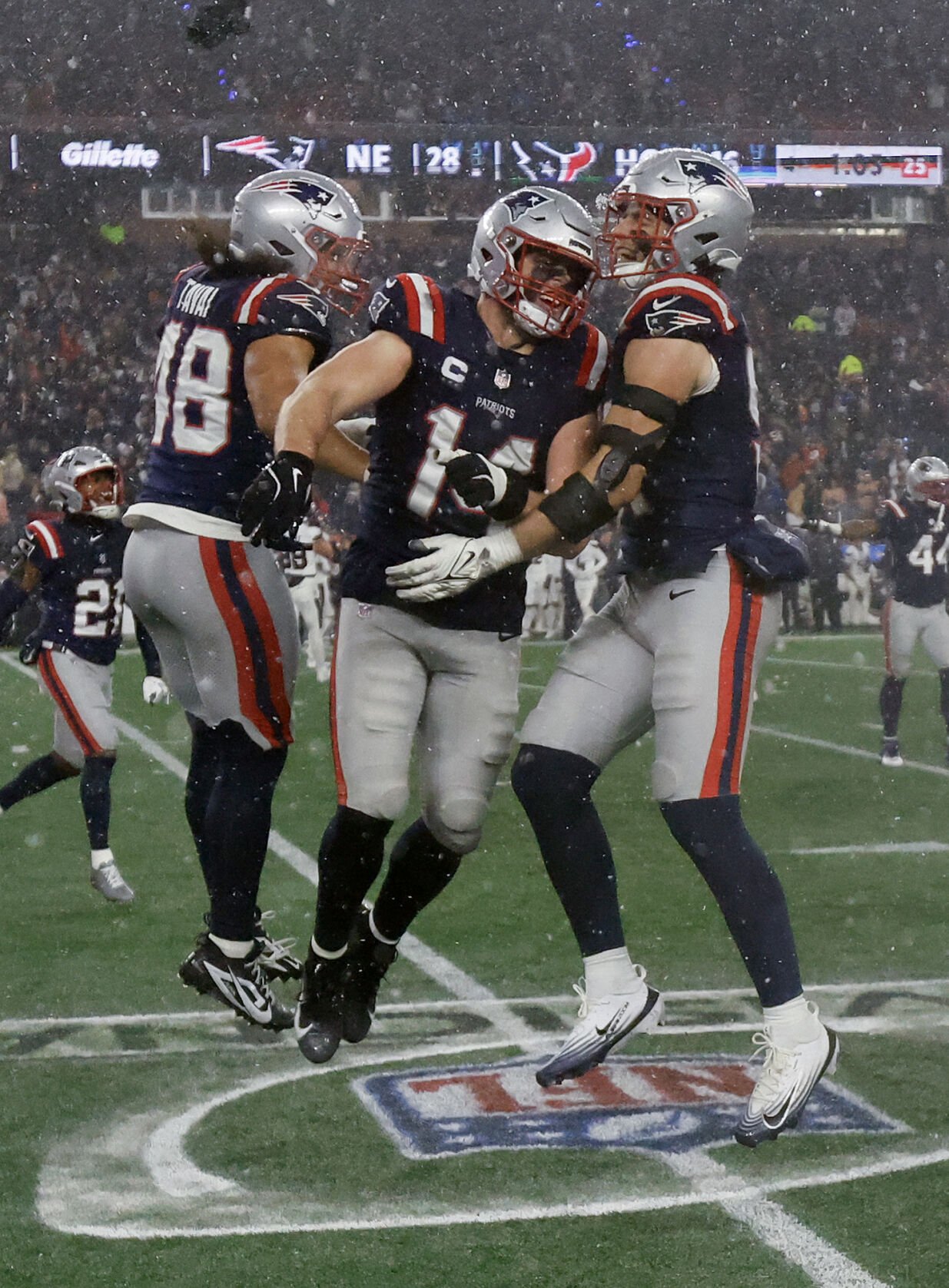 Patriots clinch AFC Championship slot with grisly turnover-filled win ...