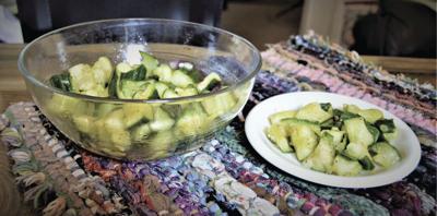 smashed tomato salad