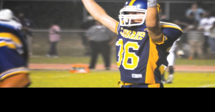 Defense, Seawright’s late score seal 17-14 win for Edisto