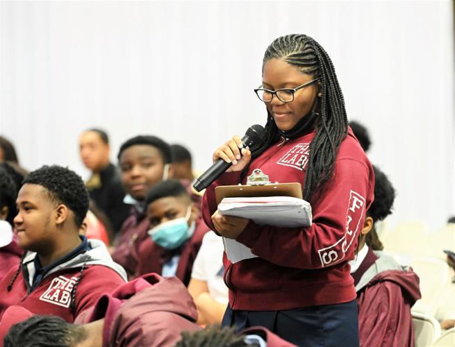 S.C. Supreme Court visits SCSU; students get learning experience