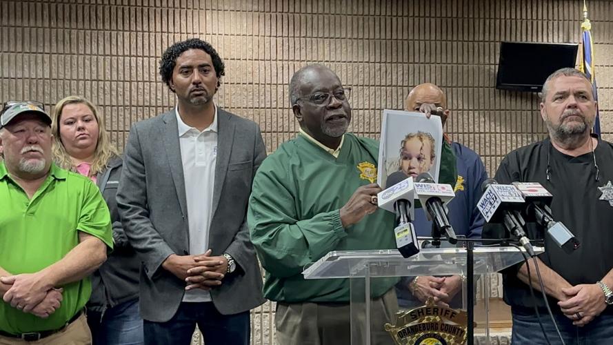 Sheriff: Missing 5-year-old, father safe; father charged with murder