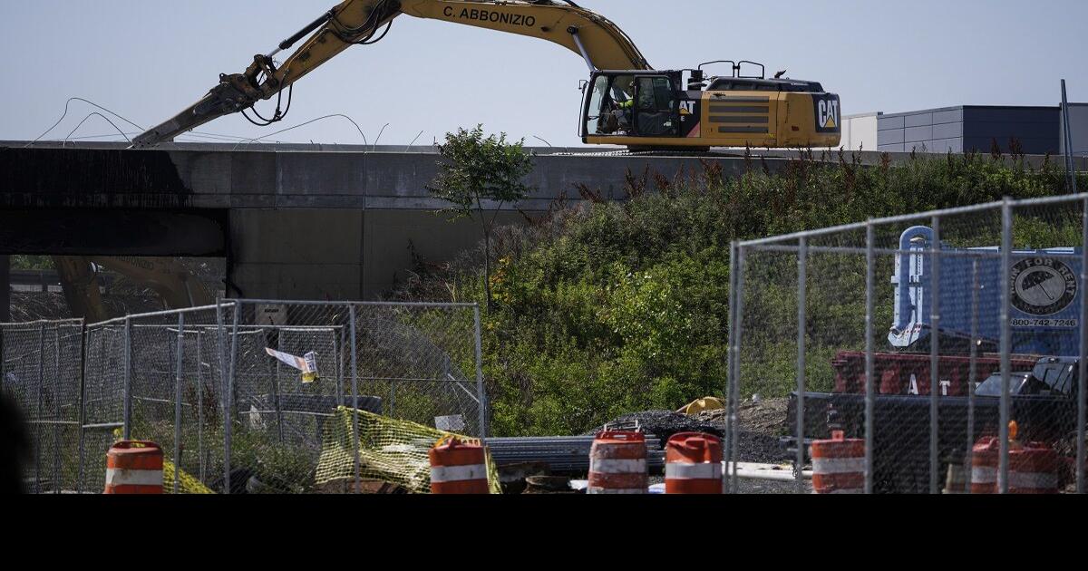 Crews get help from NASCAR jet dryer in effort to reopen I-95
