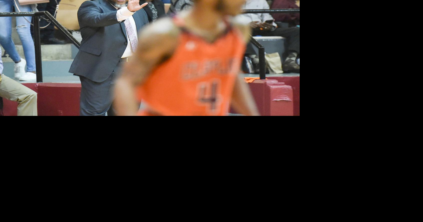 Claflin's Jackson wins Gaines Award as top men's college basketball ...