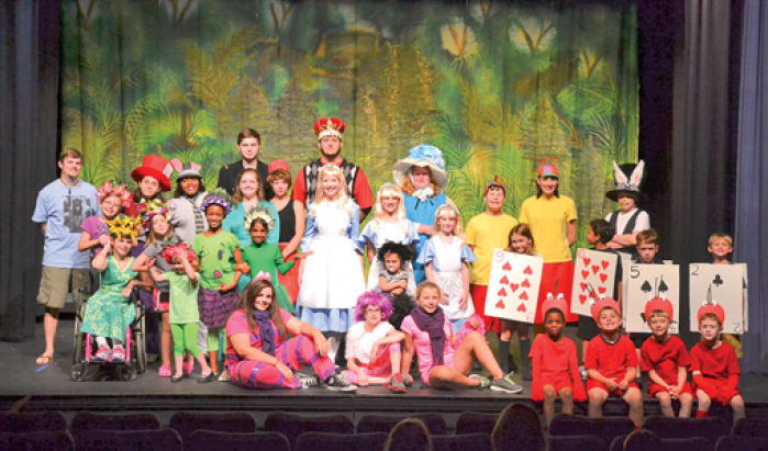 'Alice in Wonderland' cast