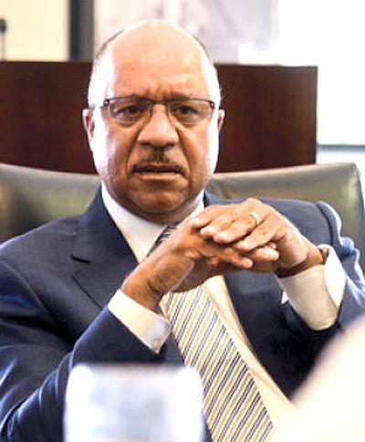 Elzey says 'I will not resign'